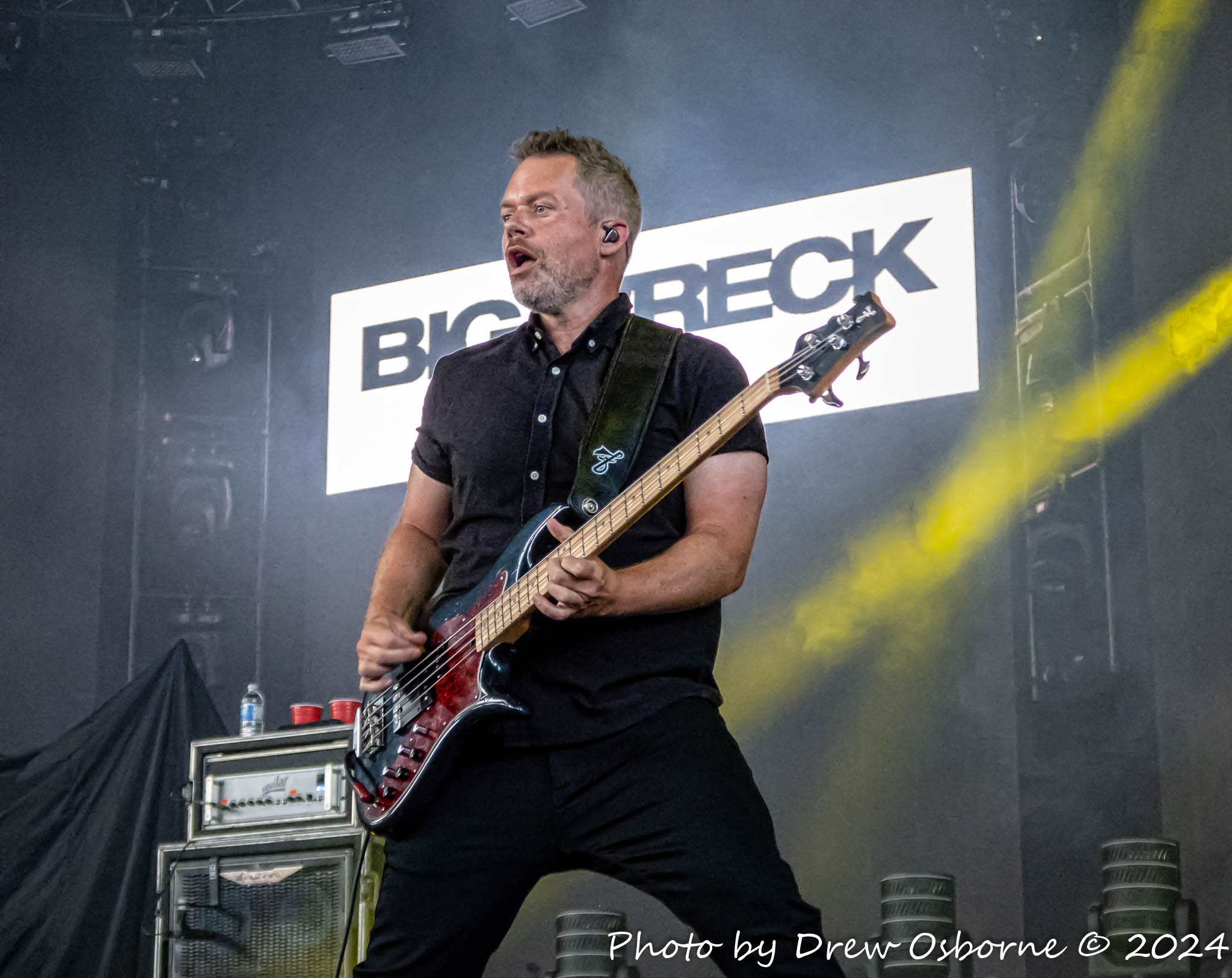 Creed Rocks a Sold-Out Crowd on the Summer of ’99 Tour at Budweiser ...